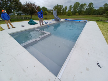 X Series | poolproswi