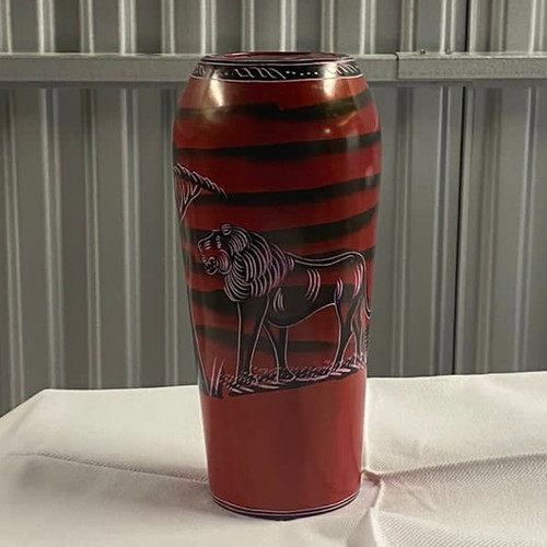 10” Lion Vase Hand Carved From Soapstone | The Esther Project