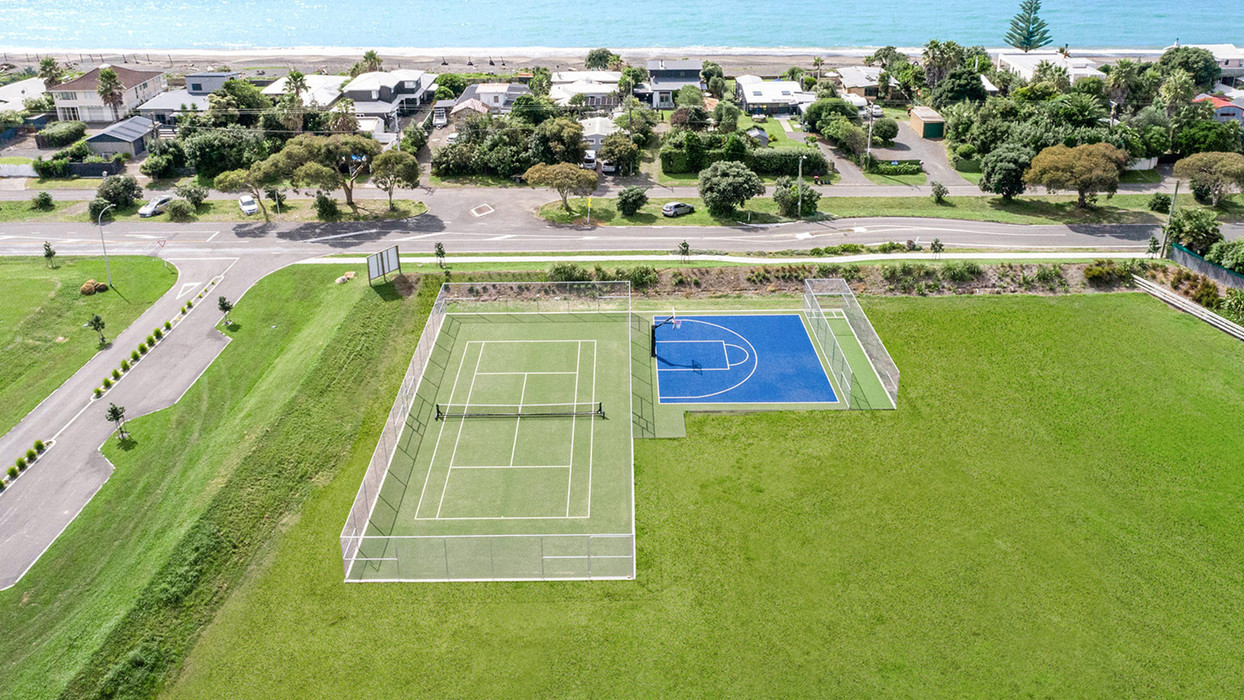 Te Awanga Terraces | Greenstone