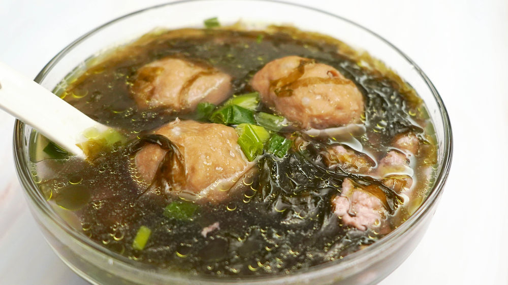 Seaweed Soup with Meatballs | Lazy Cook's Recipes