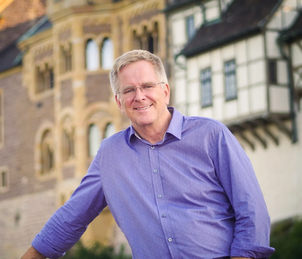 LEE MILLS STEPS IN WITH MINNESOTA ORCHESTRA