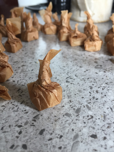 Pine Resin and Beeswax Chewing Gum, 10 pc. | Eve’s Pharmacy