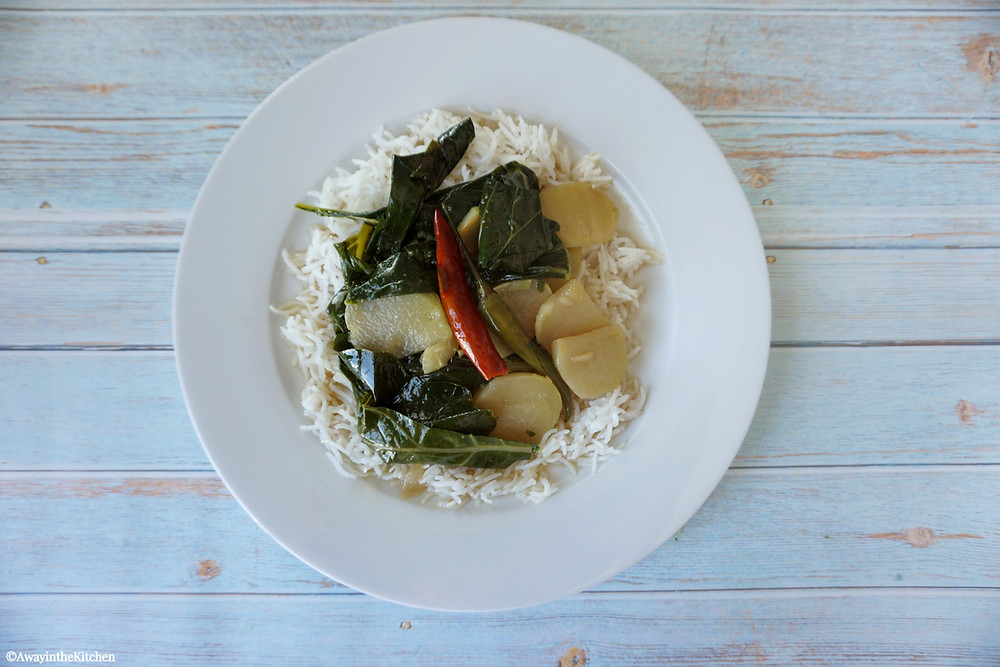 Monji Haakh: Kohlrabi cooked in Kashmiri Style