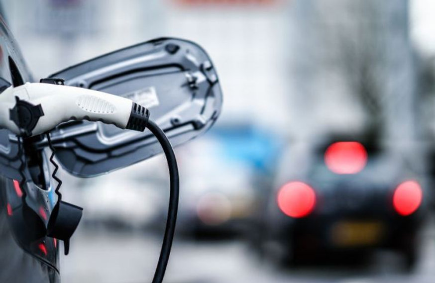 EPA Proposes New Vehicle Emission Rules to Mandate Electric Vehicles