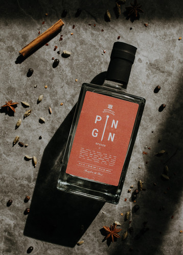 Spiced Pin Gin 70cl | Louth Distillery