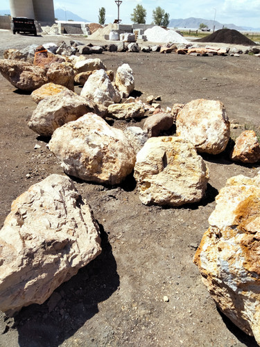 Sunrise Boulders (1ft to 3ft) | StoneCover Quarries