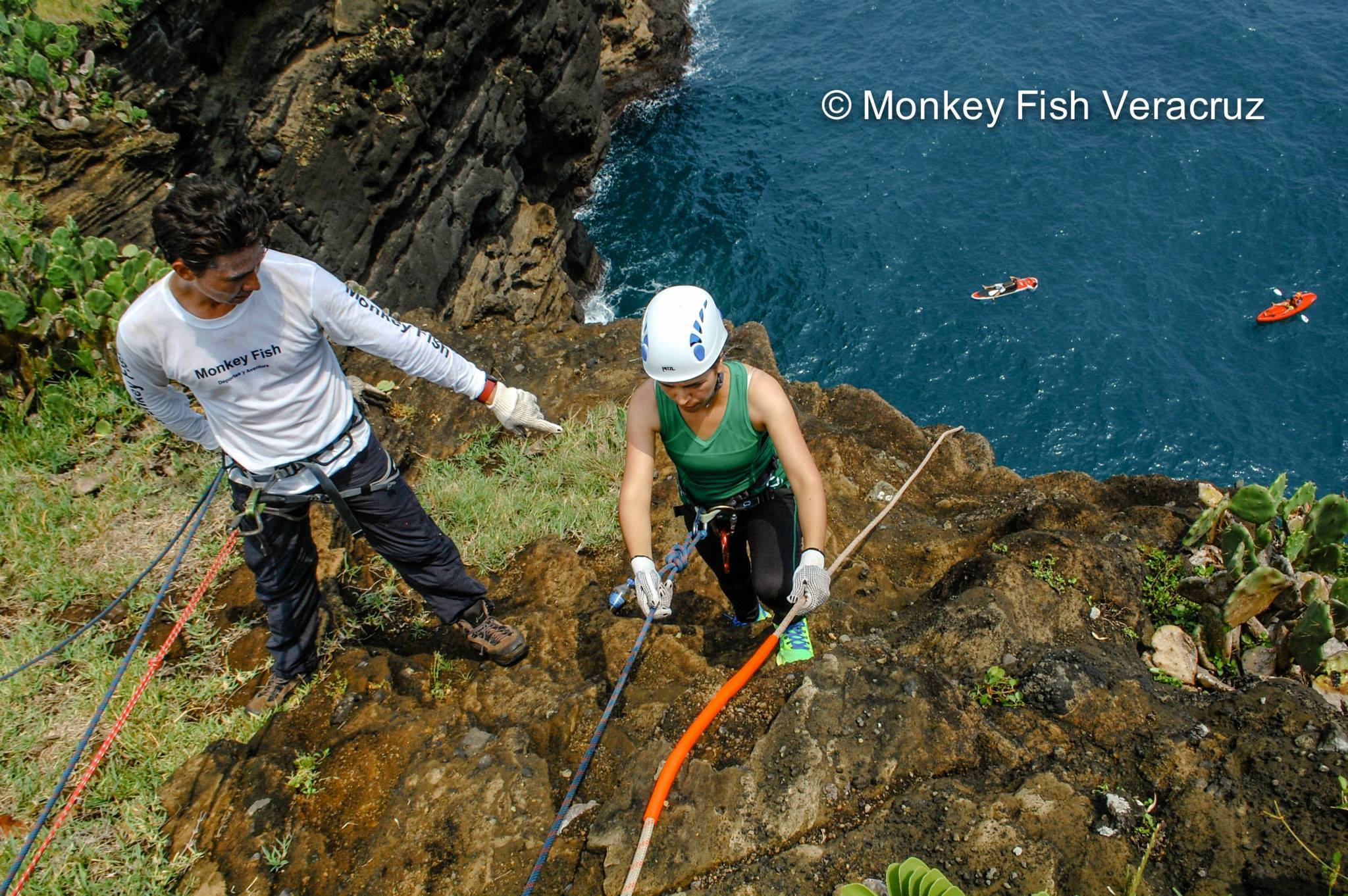Roca Partida Veracruz│Rapel - Kayak - Cabañas│Monkey Fish