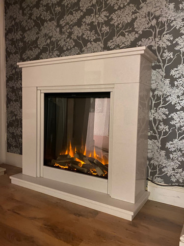 Lyndhurst + British Fires 650SQ | The Fire Shop