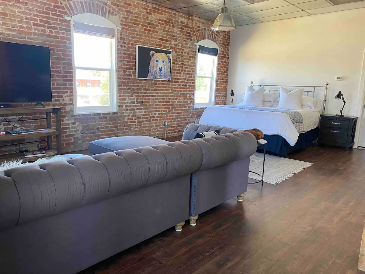 Home | Lander, Wyoming Hotel