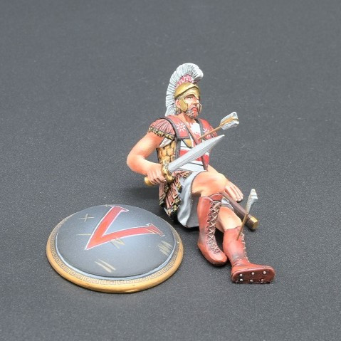 SPA030A - Wounded Spartan | crowntoysoldiers