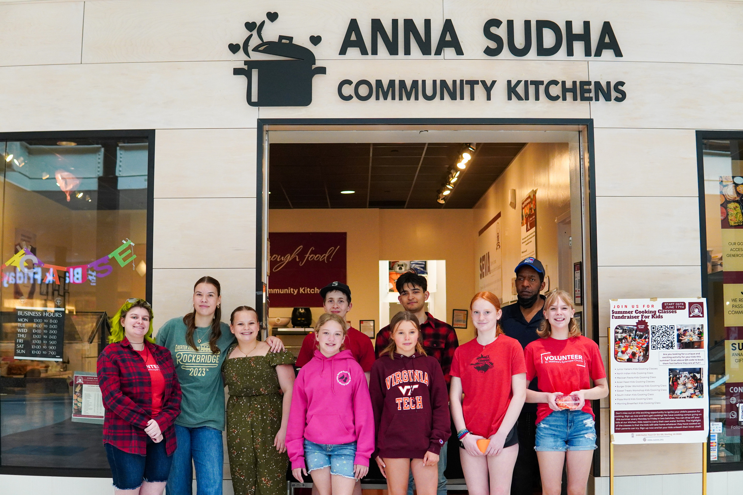 Spreading Love through Food: Anna Sudha Community Kitchen
