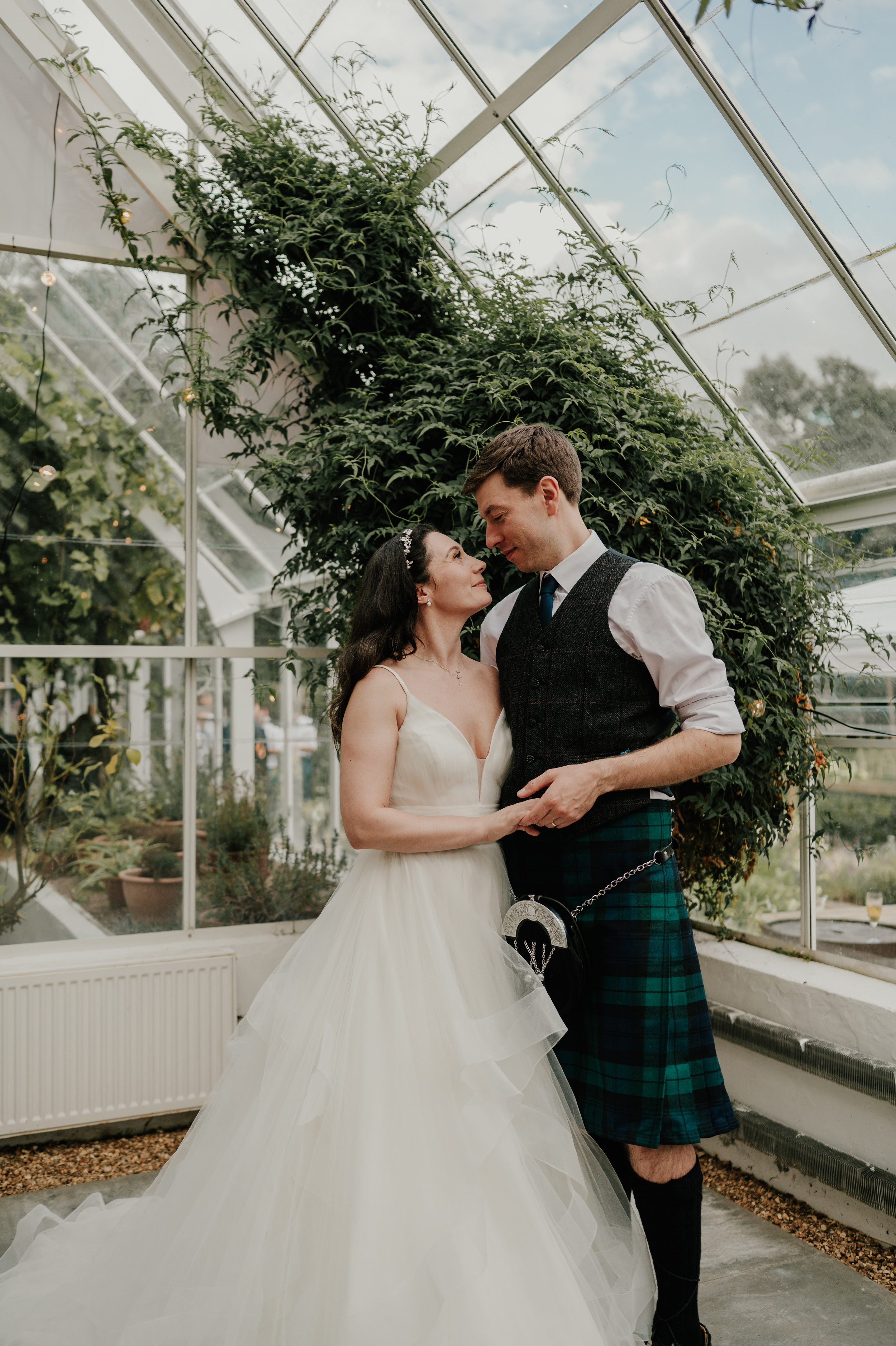 WEDDING PHOTOGRAPHY IN EDINBURGH + ACROSS SCOTLAND