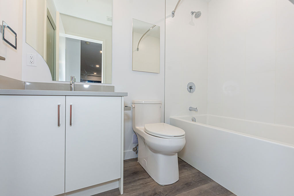 Hamilton | Live, Work, Rent in Capital Apartments, Edmonton