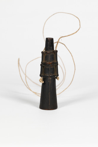 Hauv Yaum Tooj Liab | Antique Hmong Copper Priming Flask | Neng Now