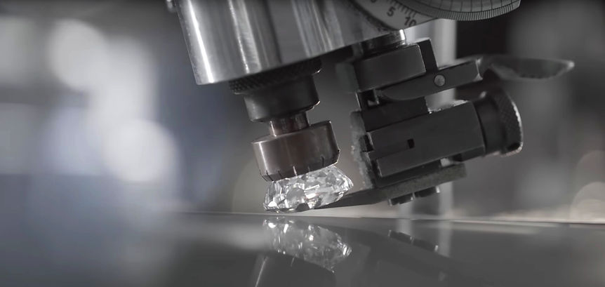 The Guide to Diamonds | TEUTA GOLD