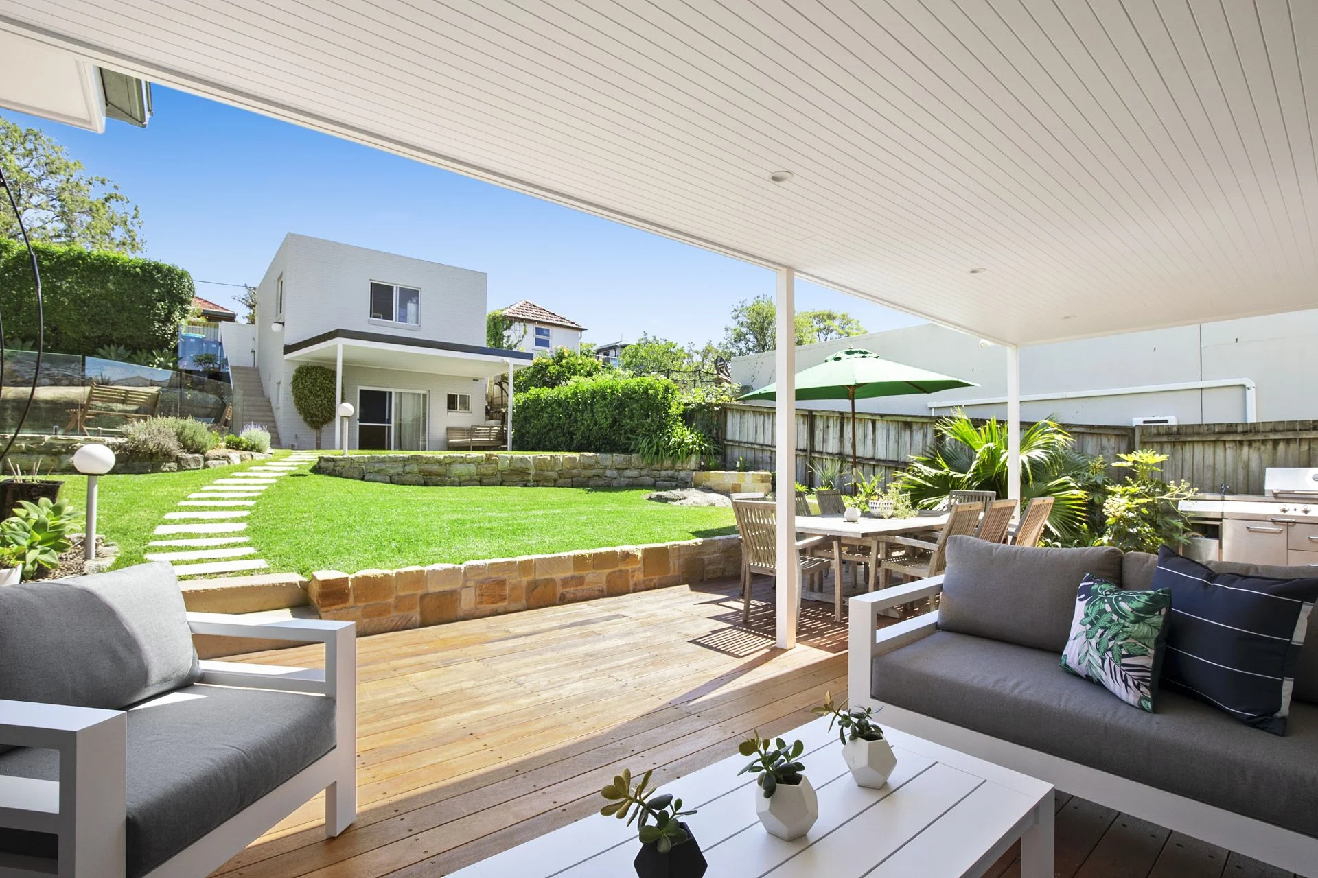 Meet Our Trusted Real Estate Team | Whitehouse Real Estate Sydney