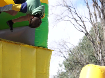 300m Long Jumping Maze | Tuff Nutterz | UK