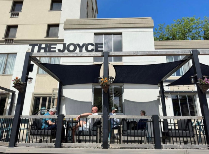 Sip and Savor: Top Bars in Fredericton for an Unforgettable Night Out