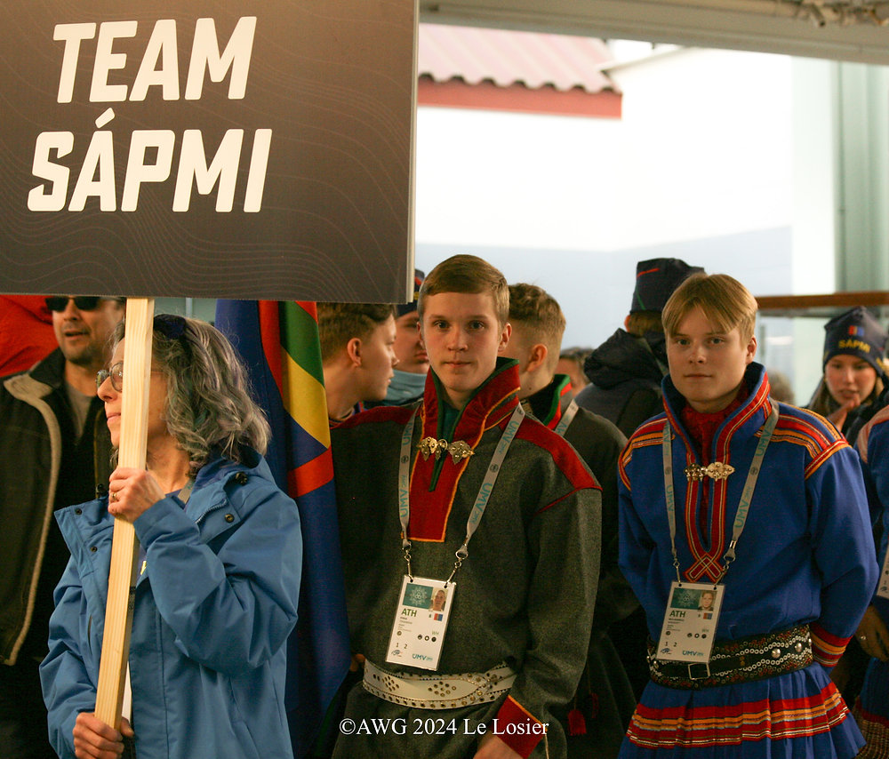 What is Sami Yoik Singing?