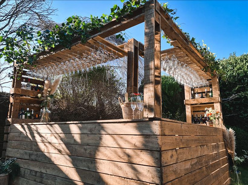 The L-Bar | Natural Hire Company