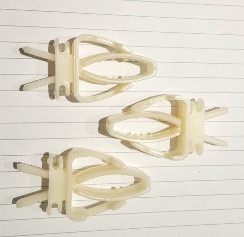 Plastic Cuttlefish holders | Avian Vitality