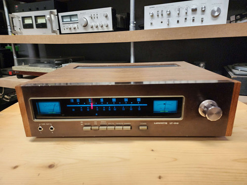 Lafayette LT-D10 AM/FM Vintage Tuner | BIG AZ SPEAKERS