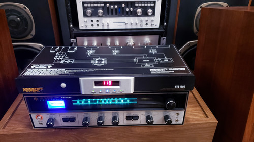 Monster Power HTS1600 8 Outlet Home Theater Reference Power Center ...