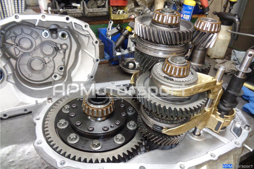 Megane 3 RS PK4 Gearbox - Overhaul & LSD Install | APMOTORSPORT