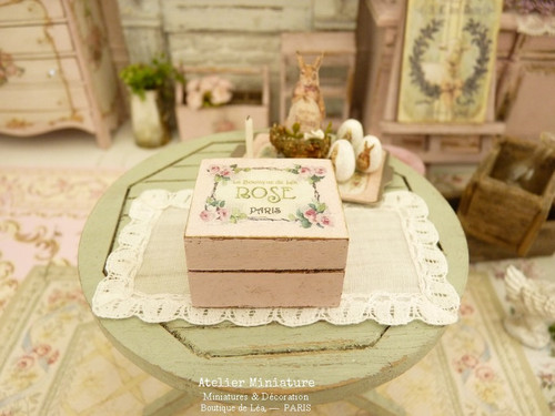 Boîte Coffret Miniature en Bois, Maison de Poupée, Échelle 1/12 ...