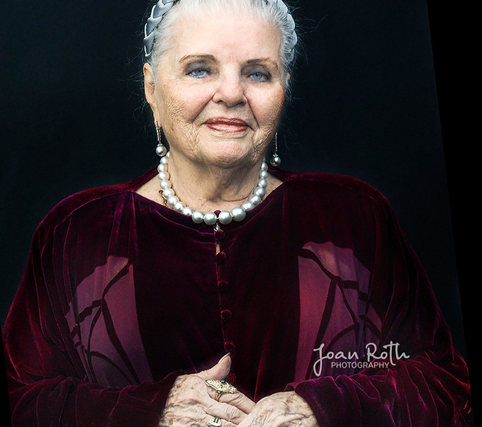 Portraits | Joan Roth