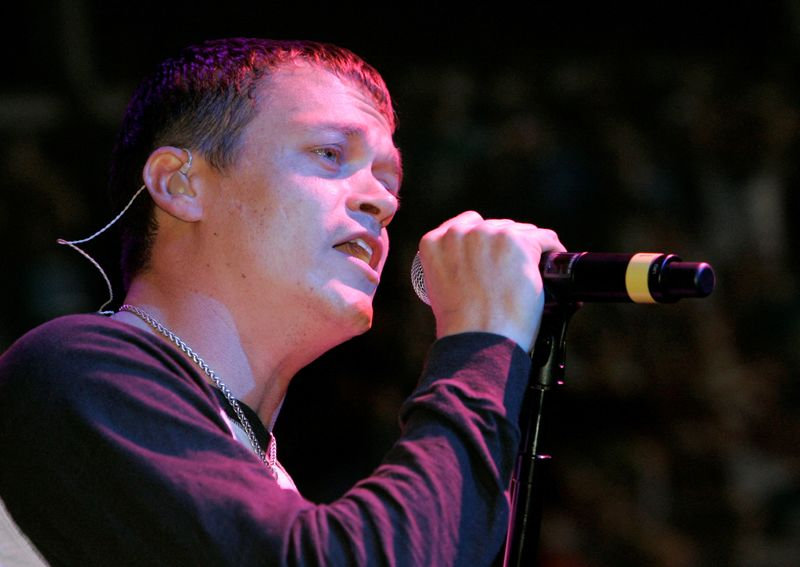 Singer, Dies at 47, Months After Kidney Cancer Diagnosis