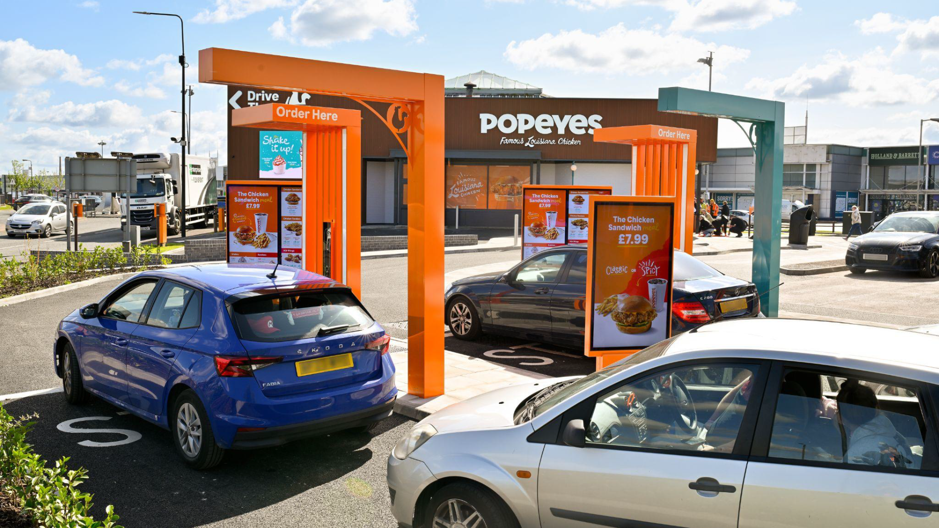 Popeyes becomes first fast food chain to implement AI drive-thrus in UK ...