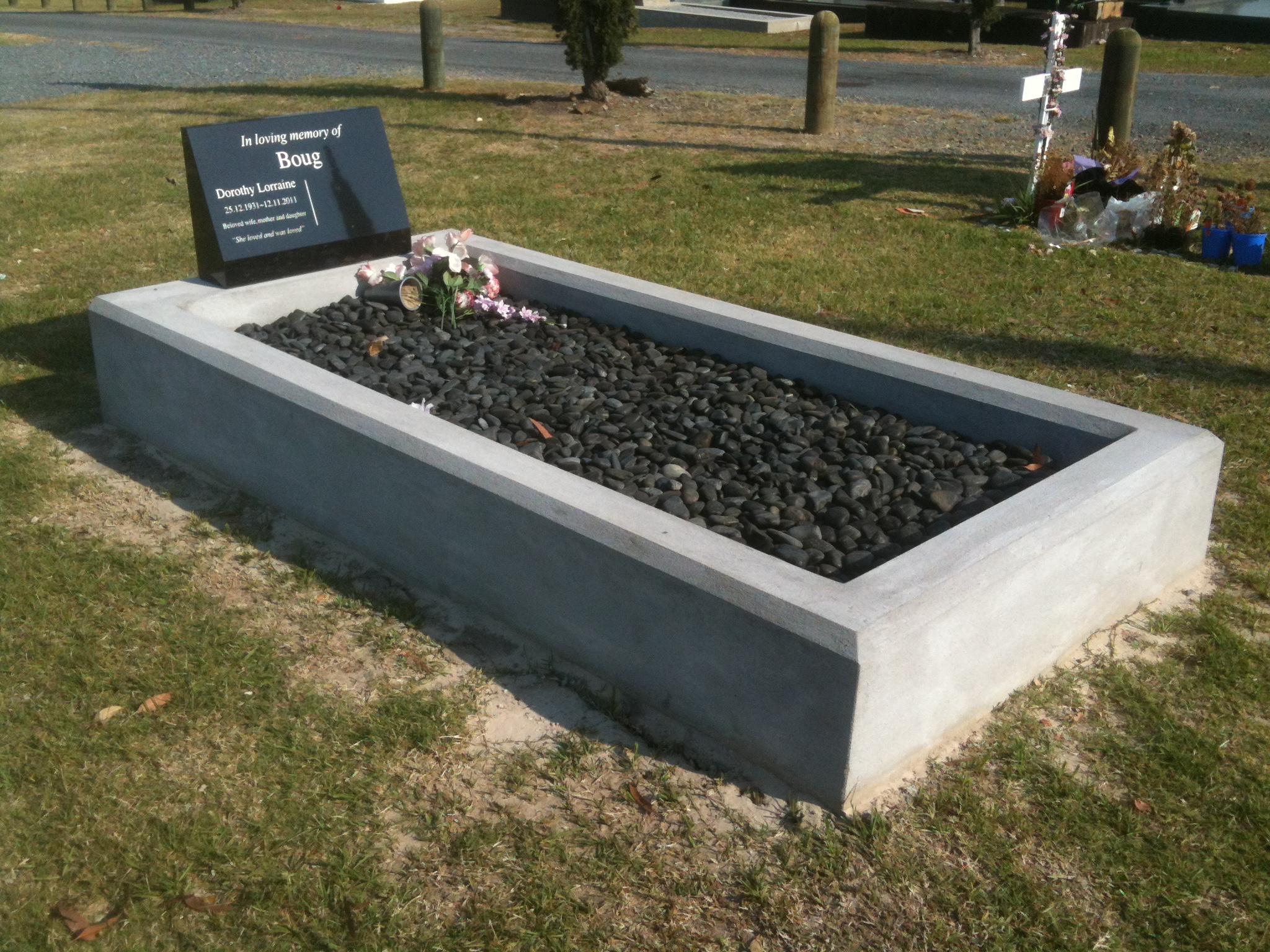 Single and Double Monuments | LEGACY MONUMENTS