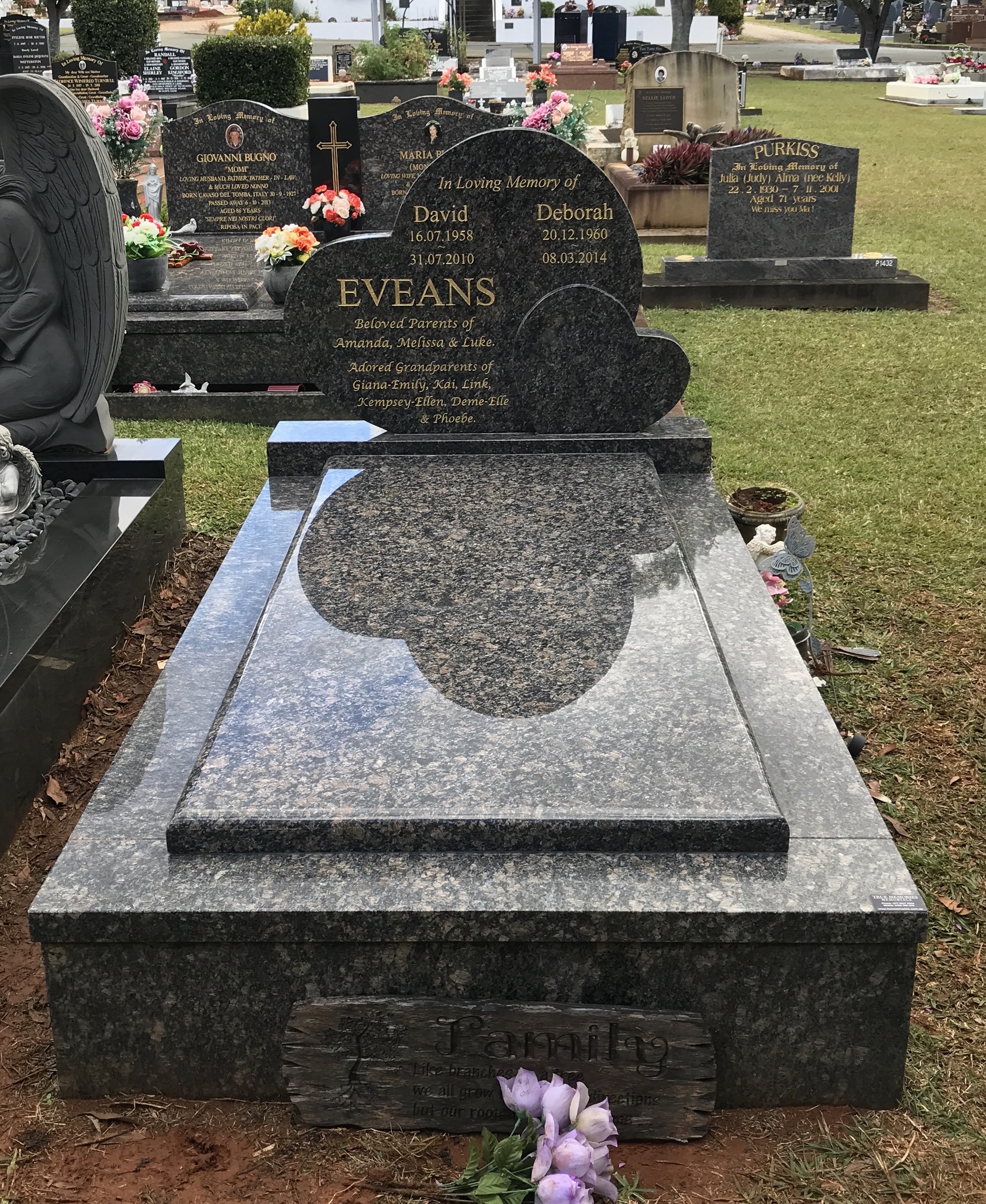 Single and Double Monuments | LEGACY MONUMENTS