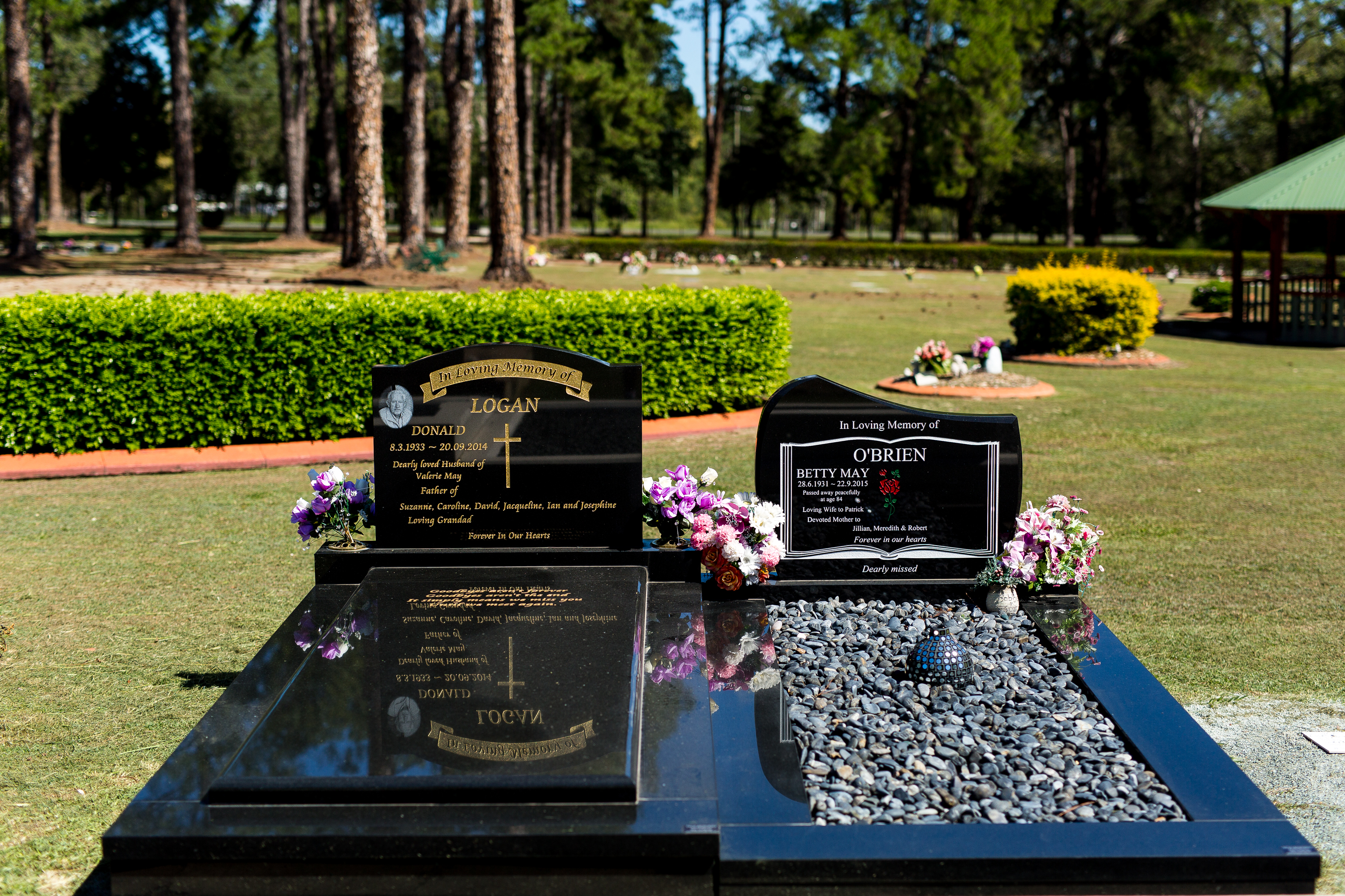 Single and Double Monuments | LEGACY MONUMENTS