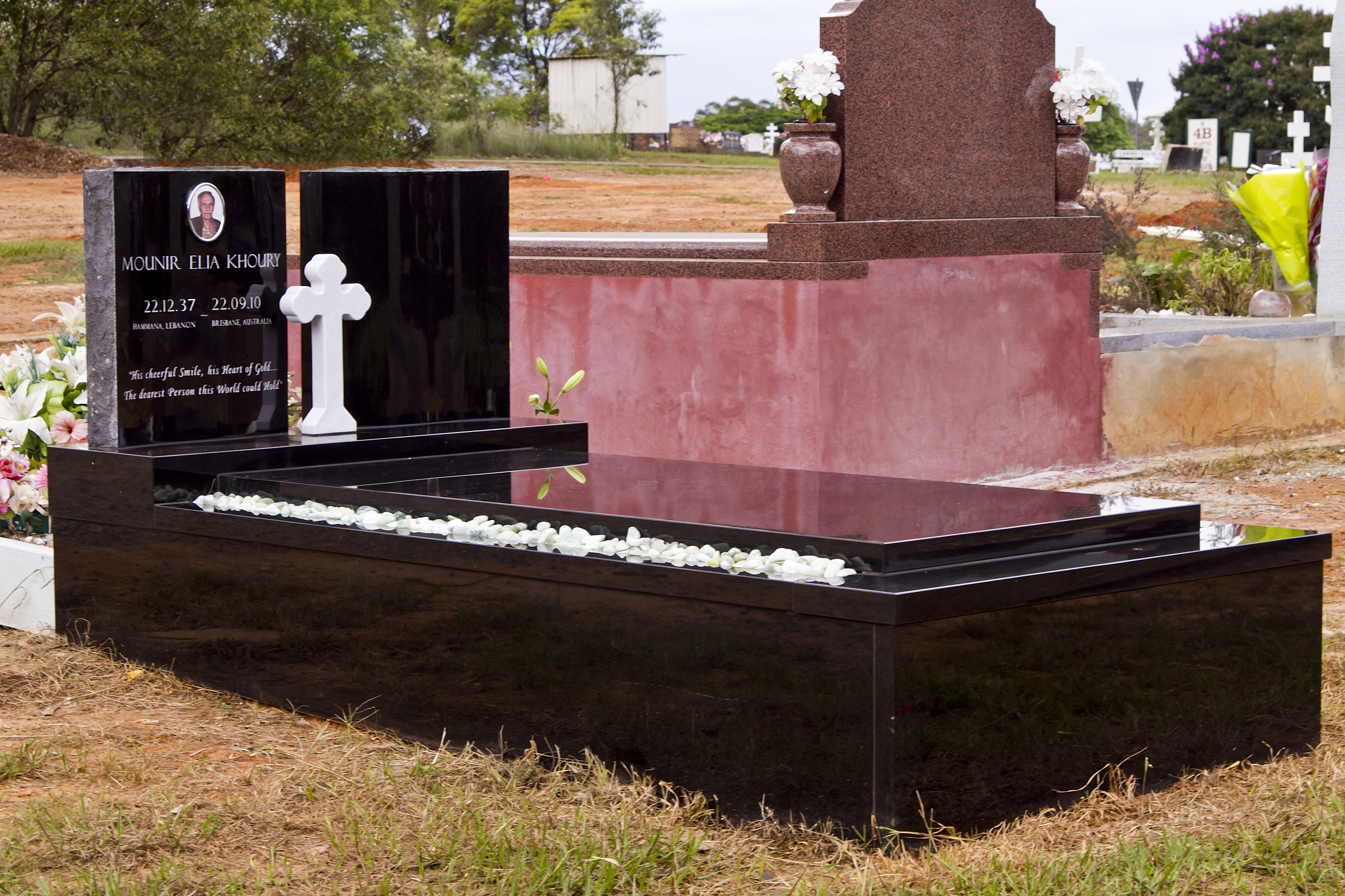 Single and Double Monuments | LEGACY MONUMENTS