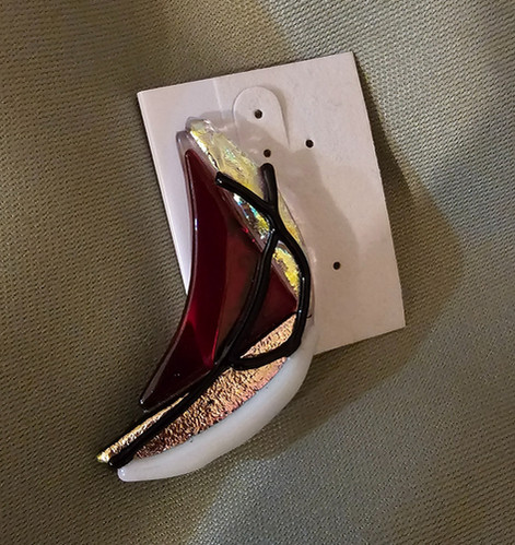 Jewelry/Broaches | ATouchOfGlassByDiane