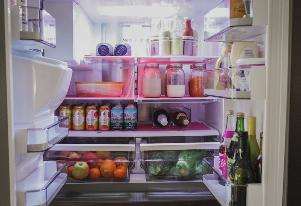 It's a Fridge Makeover for the Holidays, Honey!