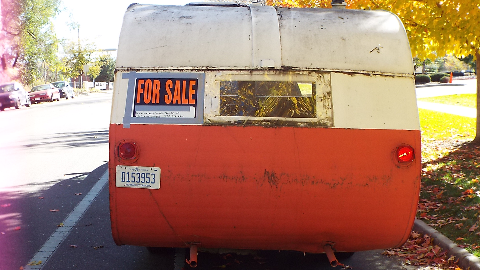 HAPPY CAMPERS | trailer2