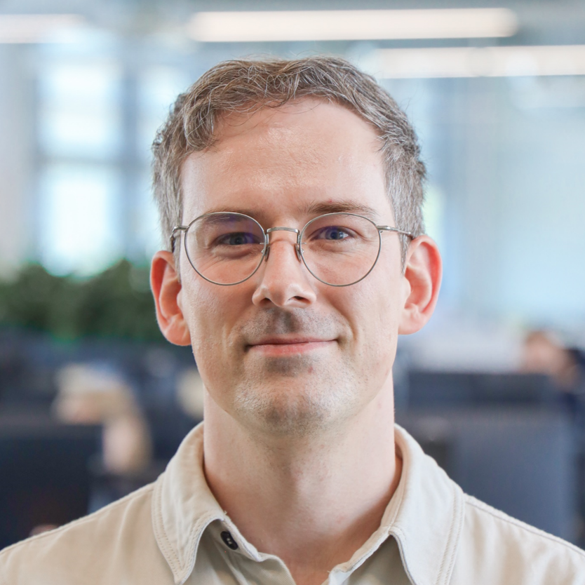 Dr Kenneth Neil Robinson