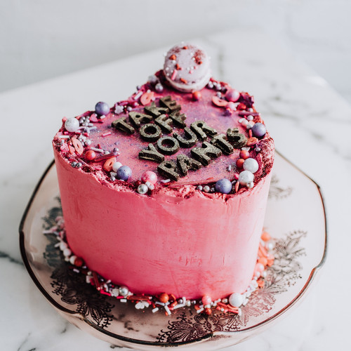 Custom Cake | Love & Macs