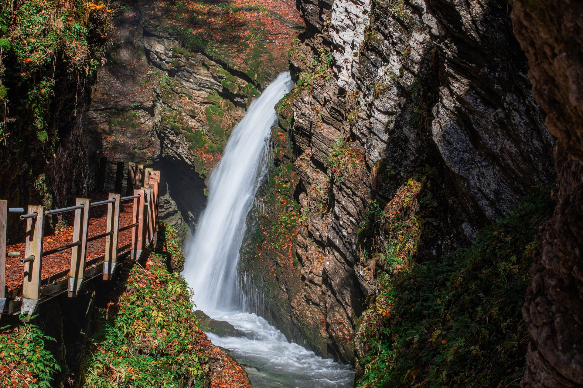 Thur Waterfalls | Points of Interest | CYou
