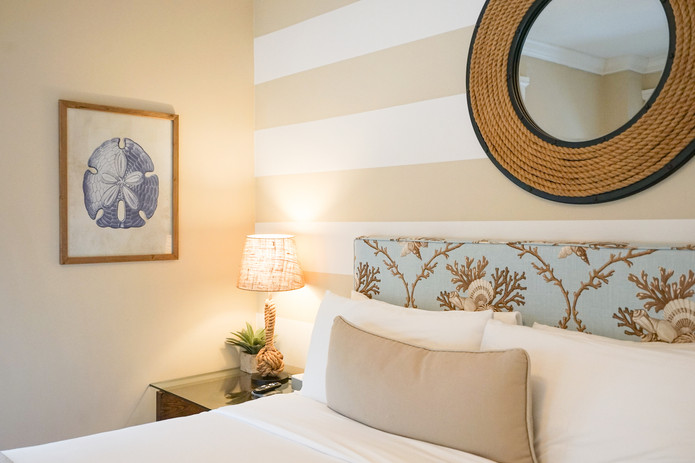 Best Bed & Breakfast | The Newport Inn | Rent The Entire House