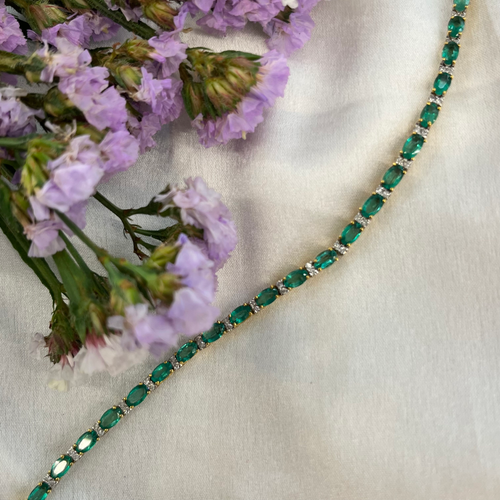 Emerald gold bracelet | Amar Gems