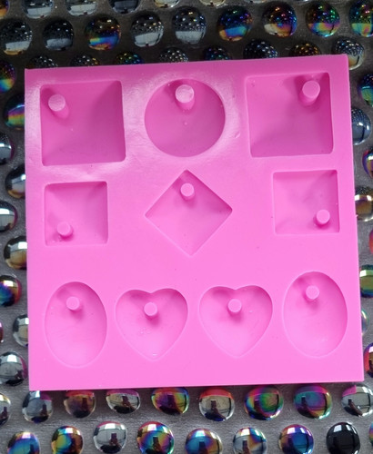 Pendant #2 silicone mould | Devon Dotting