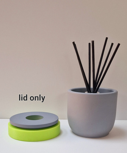 Medium lid reed diffuser silicone mould | Devon Dotting