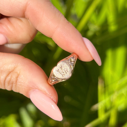 Chester 1921 'M' signet ring | Gold Digger Mcr