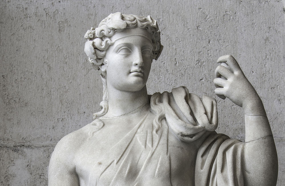 Diotima, la fascinante mujer que le enseñó a Sócrates todo lo que supo ...