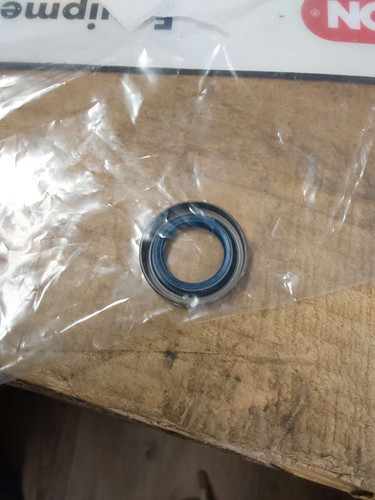 Ring Seal 17x28x5 | New England Pine Co.