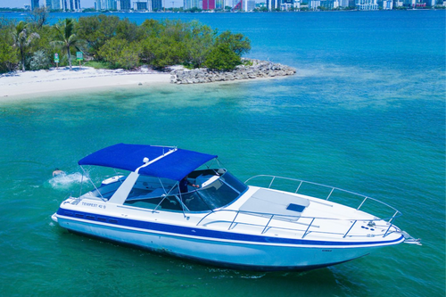 ⚓ 45' TEMPEST | Rent Boat in Miami